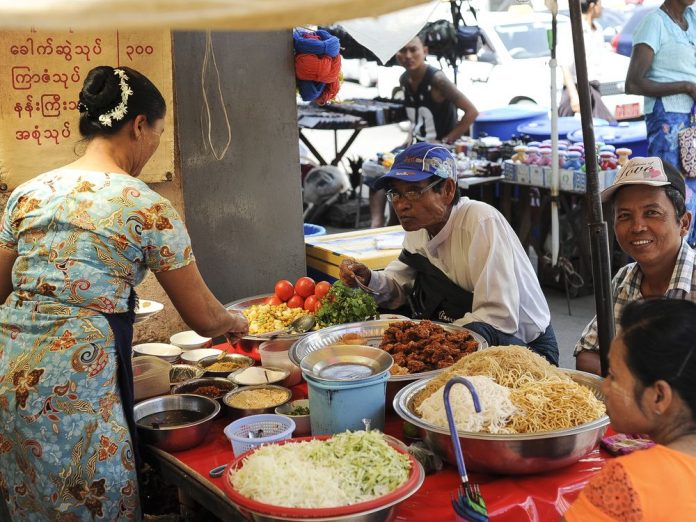 Yangon food guide — 18 famous Yangon foods you should try - Living ...