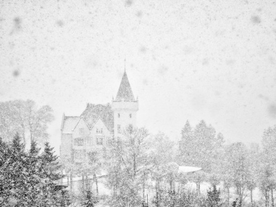 10 most beautiful snow covered castles in the world - Living + Nomads ...