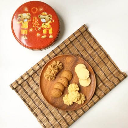 HK best souvenirs — Top 10 must-have Hong Kong souvenir items - Living ...