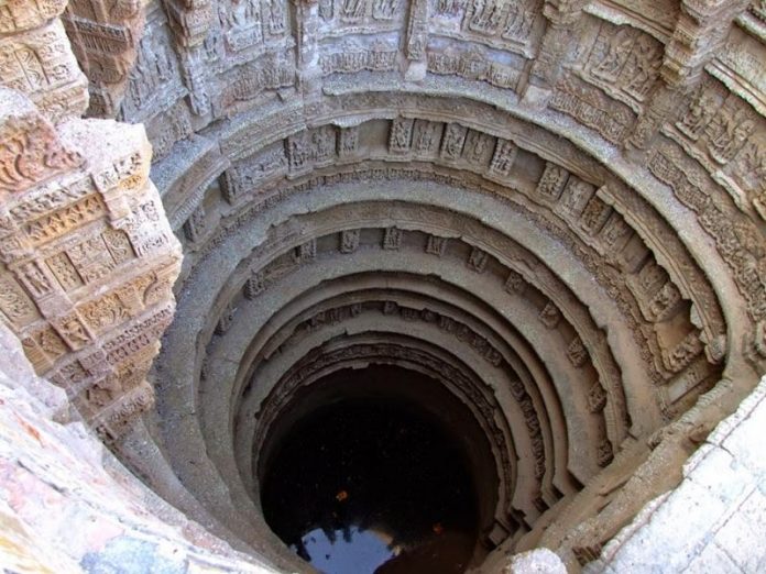 10+ photos show the beauty of Indian underground wells - Living ...