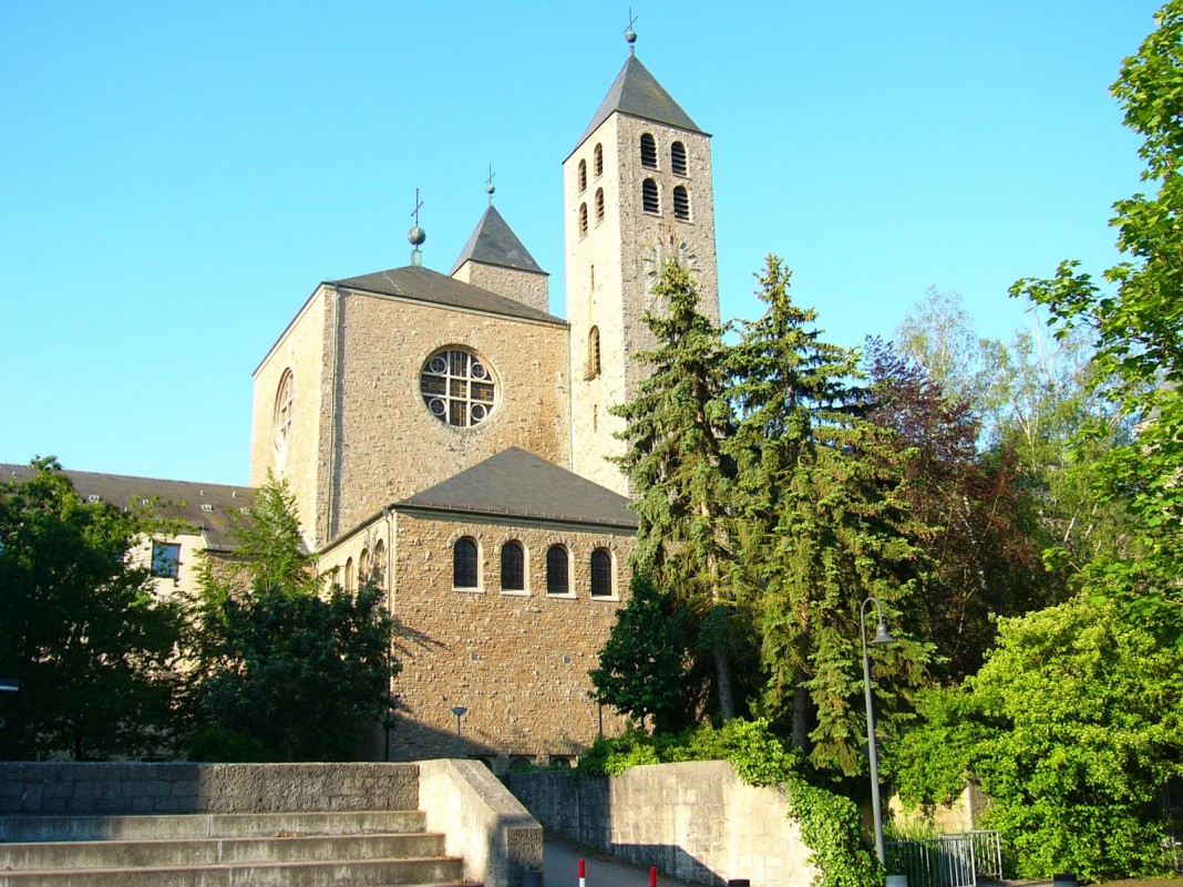 How to make Roquefort Cheese? — The King of cheese in France - Living ...