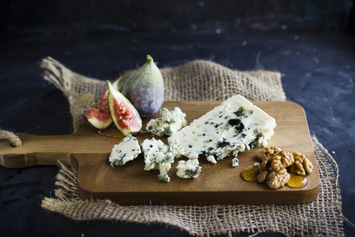 How to make Roquefort Cheese? — The King of cheese in France - Living ...