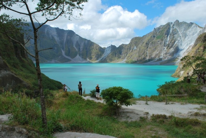 6 best tourist destinations in Philippines - Living + Nomads – Travel ...