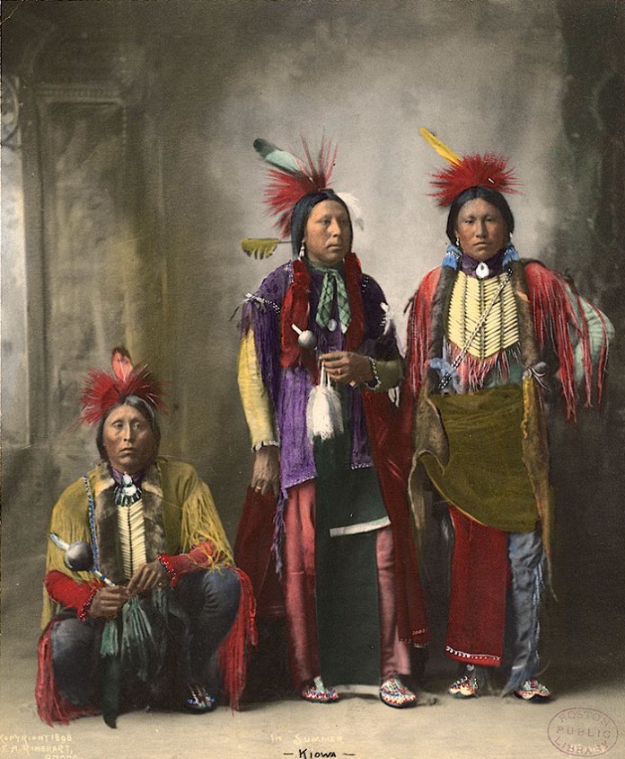 15+ rare captivating colour of native American photos 1800s - Living ...