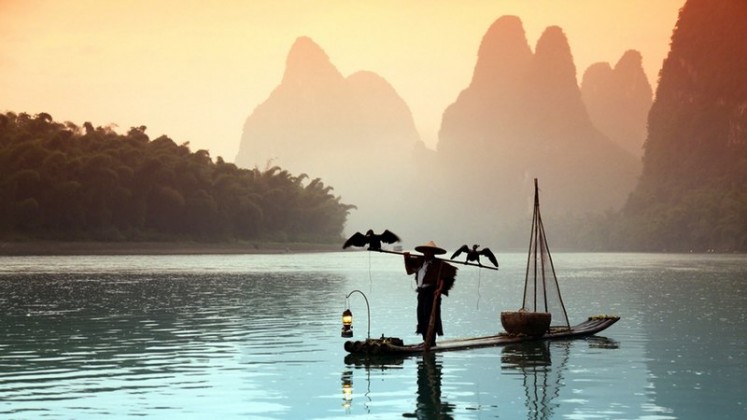 Cormorant fishing Guilin — Meet the legendary fishermen of Li river ...