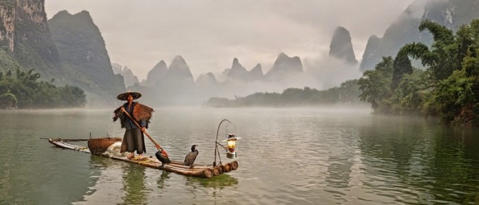 Cormorant fishing Guilin — Meet the legendary fishermen of Li river ...