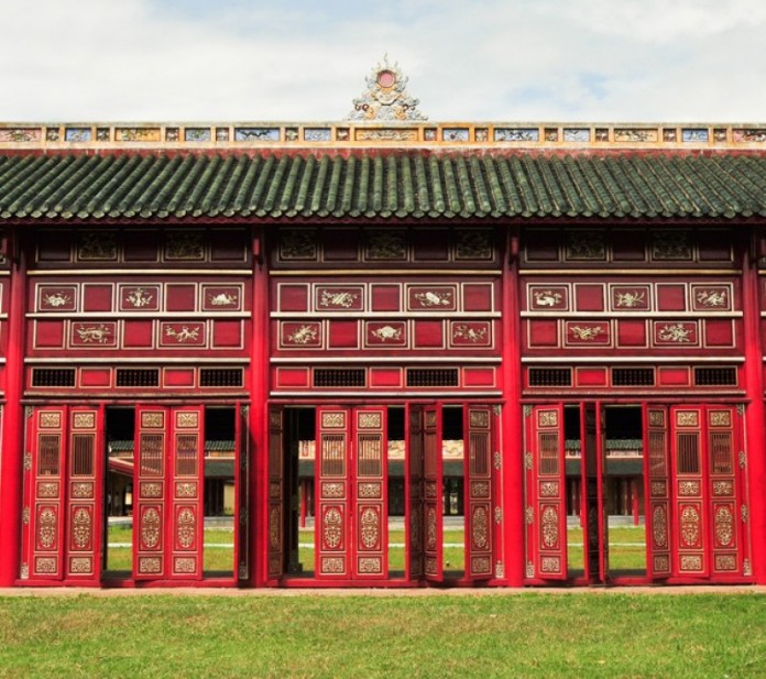 noon gate Imperial Enclosure hue vietnam imperial citadel vietnam maps ...