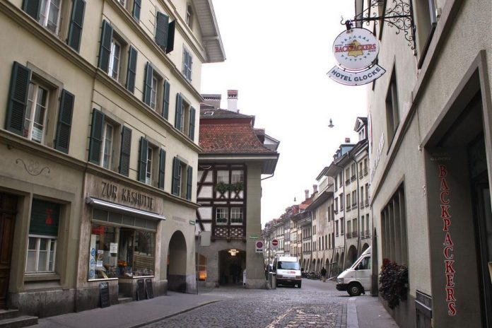 Bern travel blog — How to spend a day in Bern? The charming capital of ...