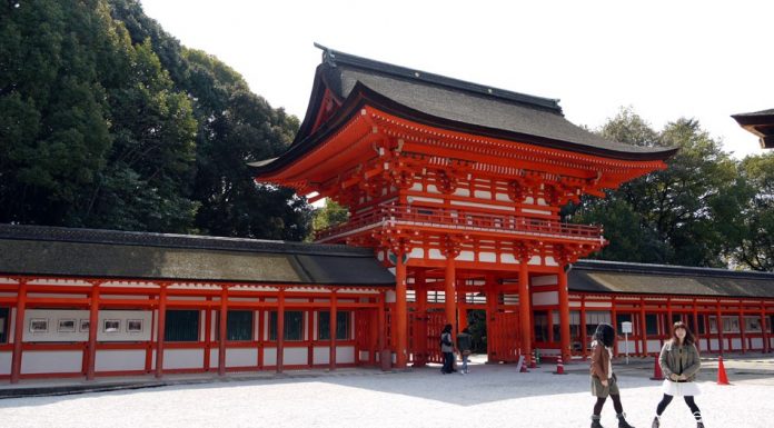Shimogamo-Jinja Shrine, Kyoto temples, Japan 2 - Living + Nomads – Travel tips, Guides, News ...