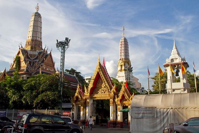 Where to go in Chinatown Bangkok? — 10 best places to visit in ...