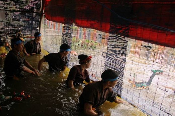 10 great places to see water puppet show in Vietnam
