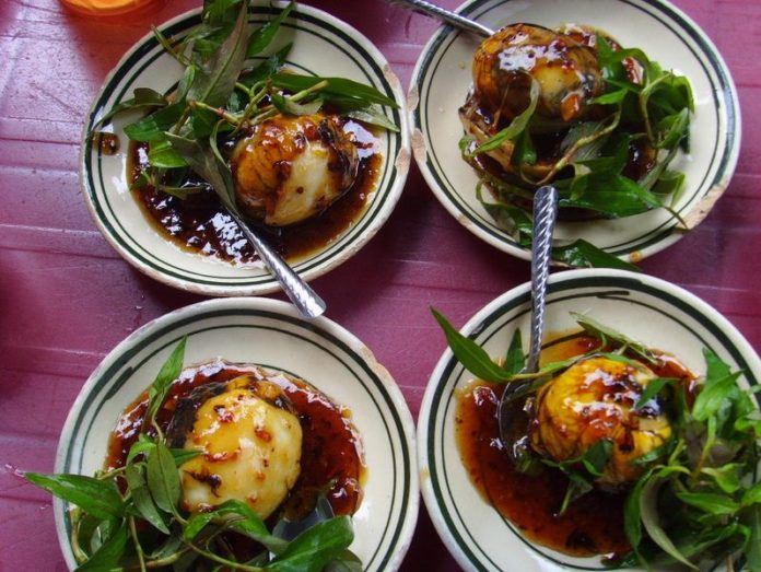 6 weird Vietnamese foods dare you to eat - Living + Nomads – Travel tips, Guides, News ...