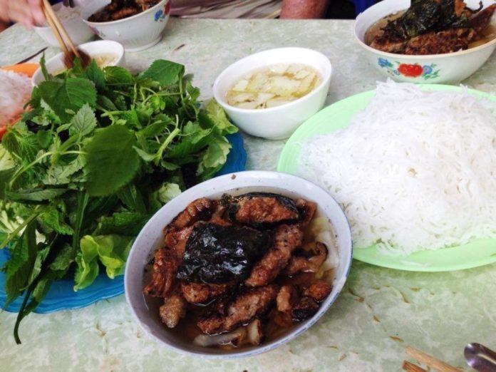 Bun cha Hanoi — Top 14 bun cha (kebab rice noodles) eateries in Hanoi ...