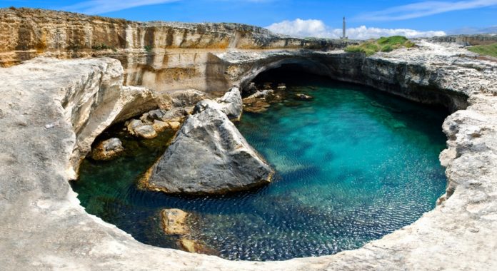 Top 10 most beautiful natural swimming pools in the world - Living ...