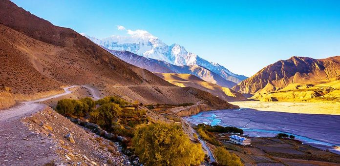 Mustang blog — A land of ancient cultures & stunning scenery of Nepal ...