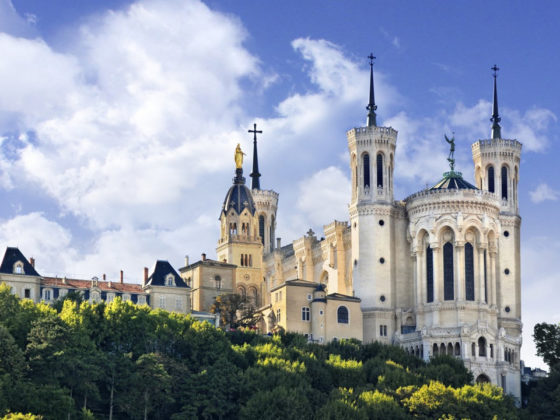 Famous churches in Europe — Top 15 beautiful churches in Europe you ...