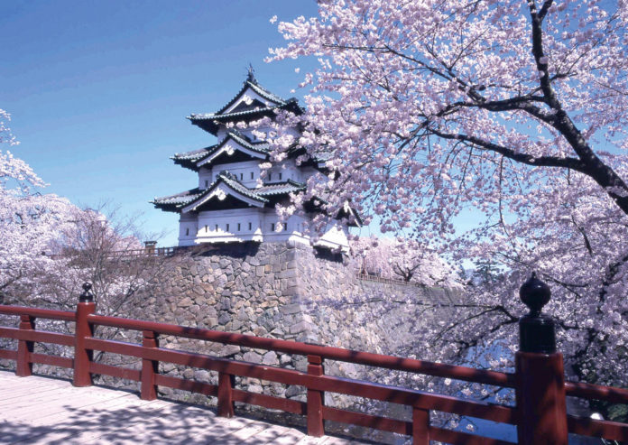 Top castles in Japan — 10 best & famous Japanese castles you should ...