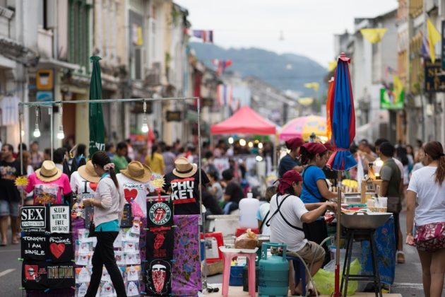 Explore Phuket weekend night market — Enjoy shopping at Phuket's most ...