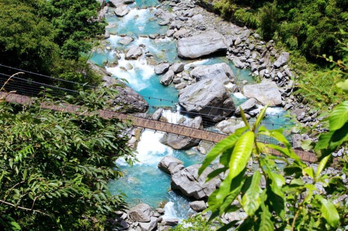 The fullest Hualien travel guide for first-timers - Living + Nomads ...