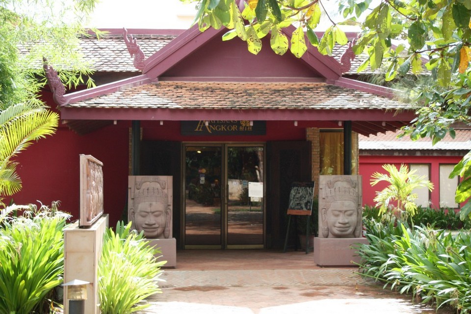 Artisans d’Angkor 1 - Living + Nomads – Travel tips, Guides, News ...