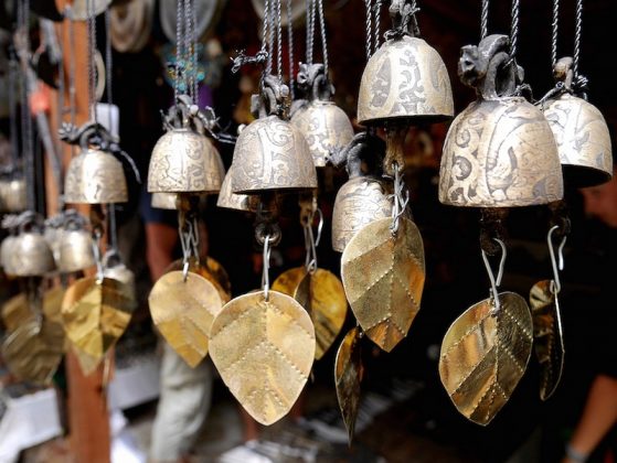 Myanmar gifts — Top 9 cheap, famous gifts, souvenirs & best things to ...