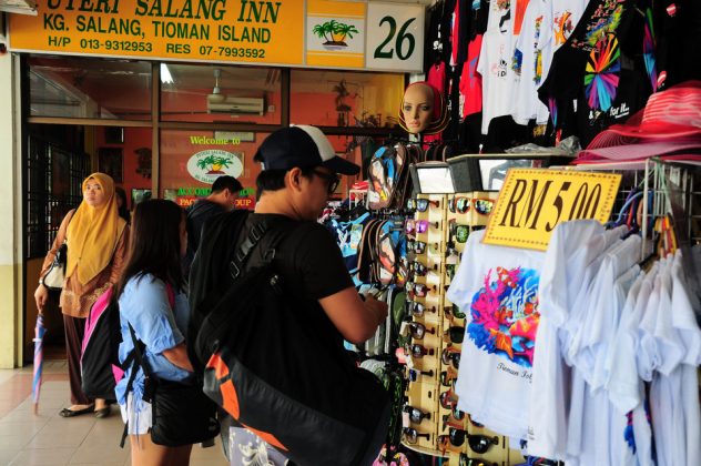 Must buy in Malaysia. 13+ best things to buy in Malaysia & what ...