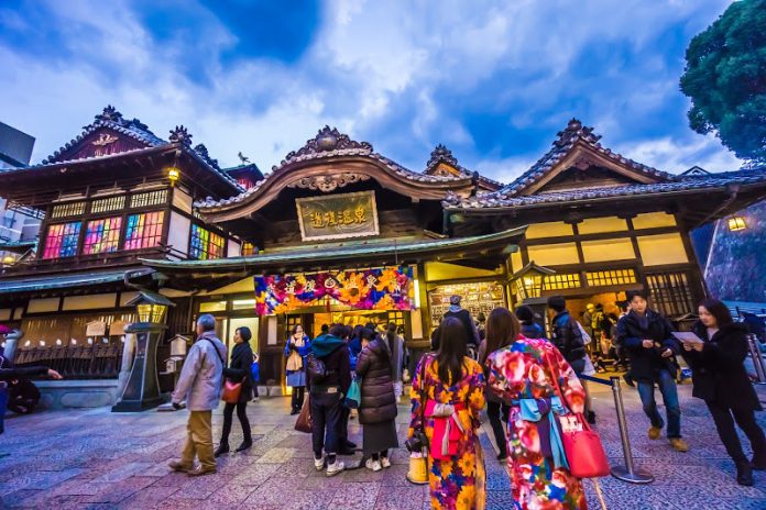 Best onsen in Japan — Top 5 best Onsen towns in Japan - Living + Nomads ...