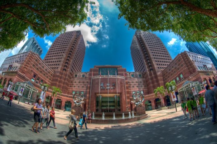 Where to shop in Orchard Road? — 10 best shopping malls in Orchard Road ...