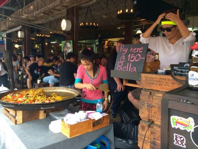 Chatuchak food blog — Top 12 best foods at Chatuchak Market you must ...