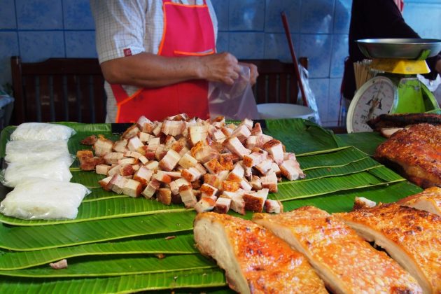 Chatuchak food blog — Top 12 best foods at Chatuchak Market you must ...