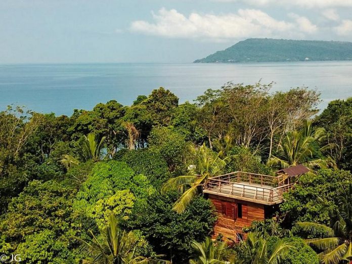 Explore M'Pai Bay — The fullest guide to discover the beautiful bay in ...