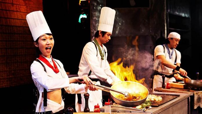 Bangkok show — Top 8 best live shows in Bangkok you must-see - Focus ...