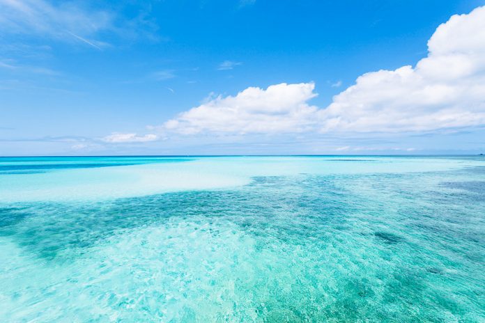 Yonaha Maehama Beach, Miyako-jima Island, Okinawa, Japan - Living ...
