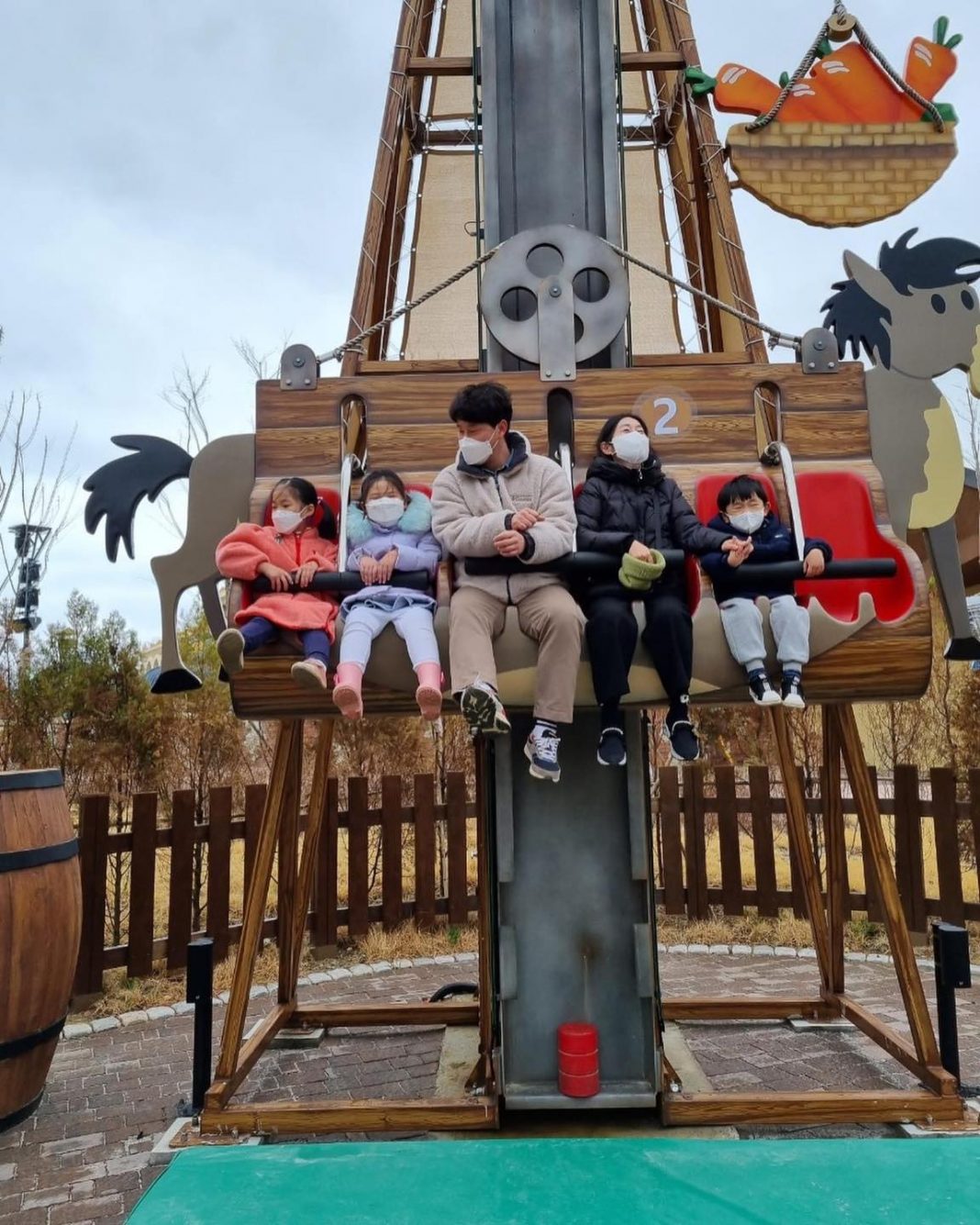 Lotte World Busan Review: The ULTIMATE guide to Lotte World Adventure ...