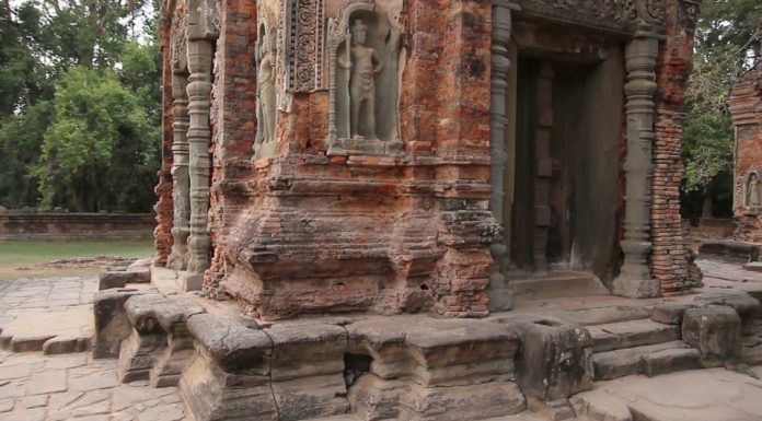 Roluos Temple, Siem Reap, Cambodia - Living + Nomads – Travel tips ...