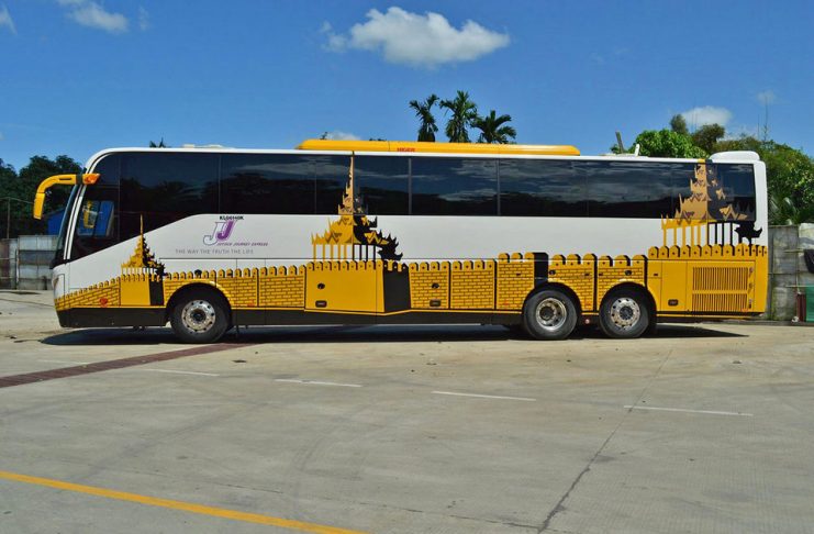 jj_bus - Living + Nomads – Travel tips, Guides, News & Information!