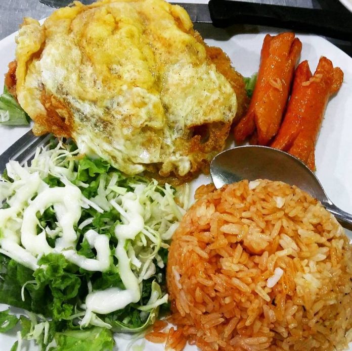 Food-tasting-tour-at-Sam-Yan-Market-in-bangkok - Living + Nomads ...