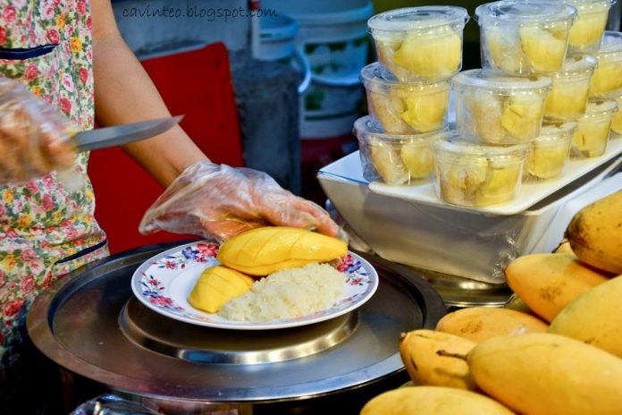 Sukhumvit Soi 38 - Sticky Mango Rice - Living + Nomads – Travel tips ...
