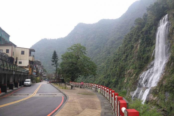 Wulai travel blog — How to visit New Taipei's serene Wulai in one day ...