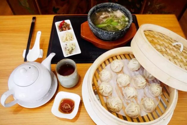 Must eat in Shanghai. 15+ famous dishes & best food to try in Shanghai ...