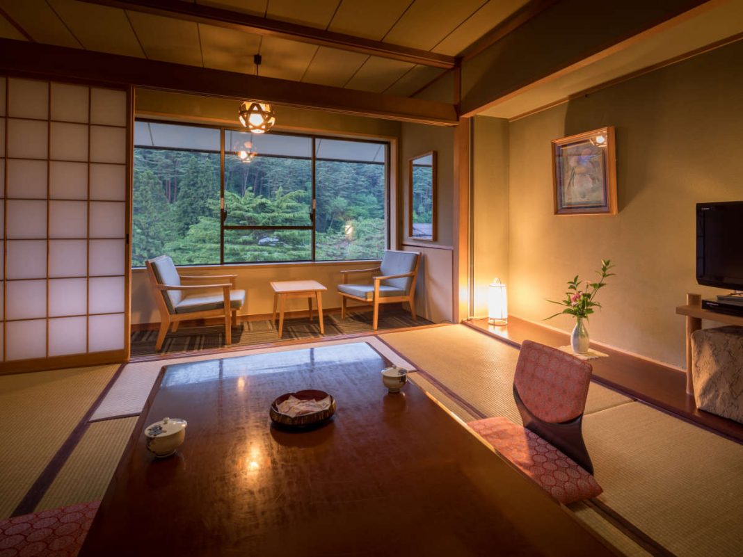 Hanamaki Onsen — Review experience Japanese Onsen bath at Hanamaki ...