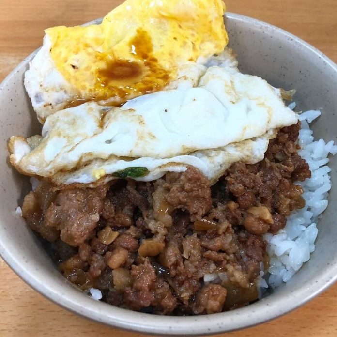 Guide to Ximending night market — 11+ things & what to do in Ximending night market? - Living ...