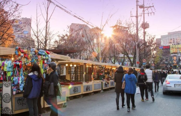 The ultimate guide to Hongdae. Seoul’s HOT Shopping, Dining ...