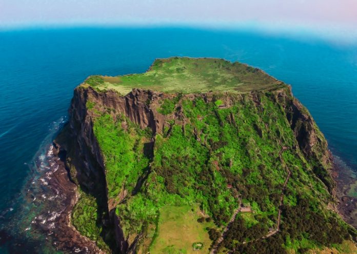 Jeju fall foliage forecast 2025 — The time & 6+ best places to visit ...