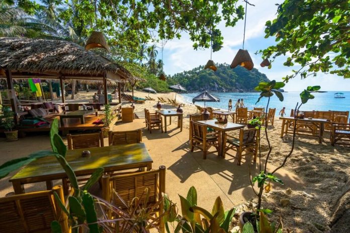 Where to eat in Koh Phangan? — 10+ best places to eat & best restaurants in Koh Phangan - Living ...