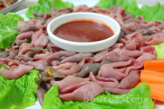 Gaebul Urechis unicinctus,strange food in korea,korean exotic food ...