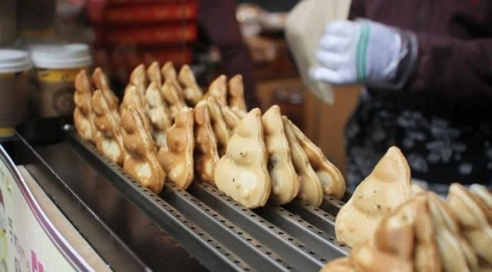 poop bread korean - Living + Nomads – Travel tips, Guides, News ...