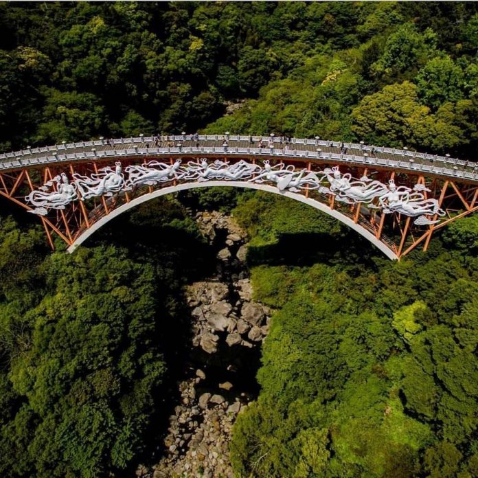 Seonimgyo Bridge (2) - Living + Nomads – Travel tips, Guides, News ...