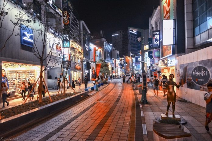 Gwangbok-dong Cultural & Fashion Street busan (5) - Living + Nomads ...