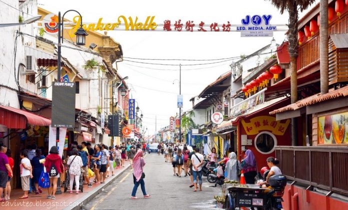Where to shop in Melaka? — 10 best places to shop in Malacca, Malaysia ...